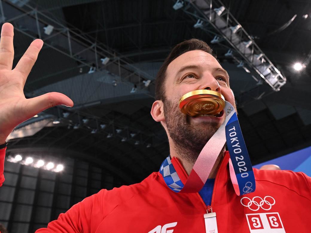 Filip Filipović posle osvajanja zlatne medalje na Olimpijskim igrama ...