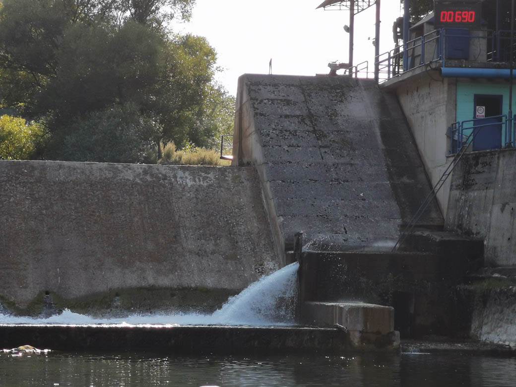 Velika suša i nestašica vode na zapadu Srbije | Mondo