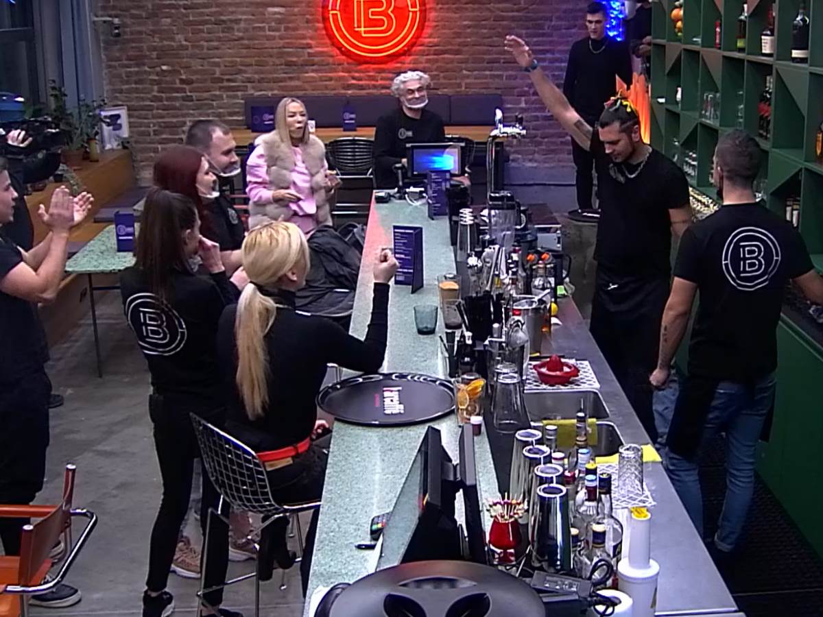Rijaliti Bar takmičarima stigle čestitke od porodica | Mondo