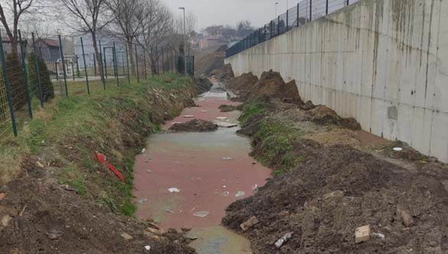 zagadjenje reka i kanala u surcinu | Mondo