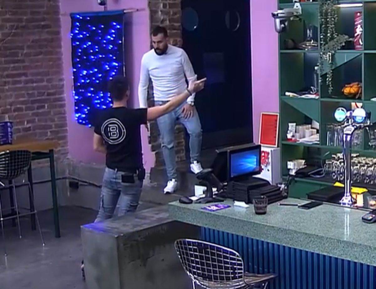 Rijaliti Bar Aleksa napravio skandal | Mondo