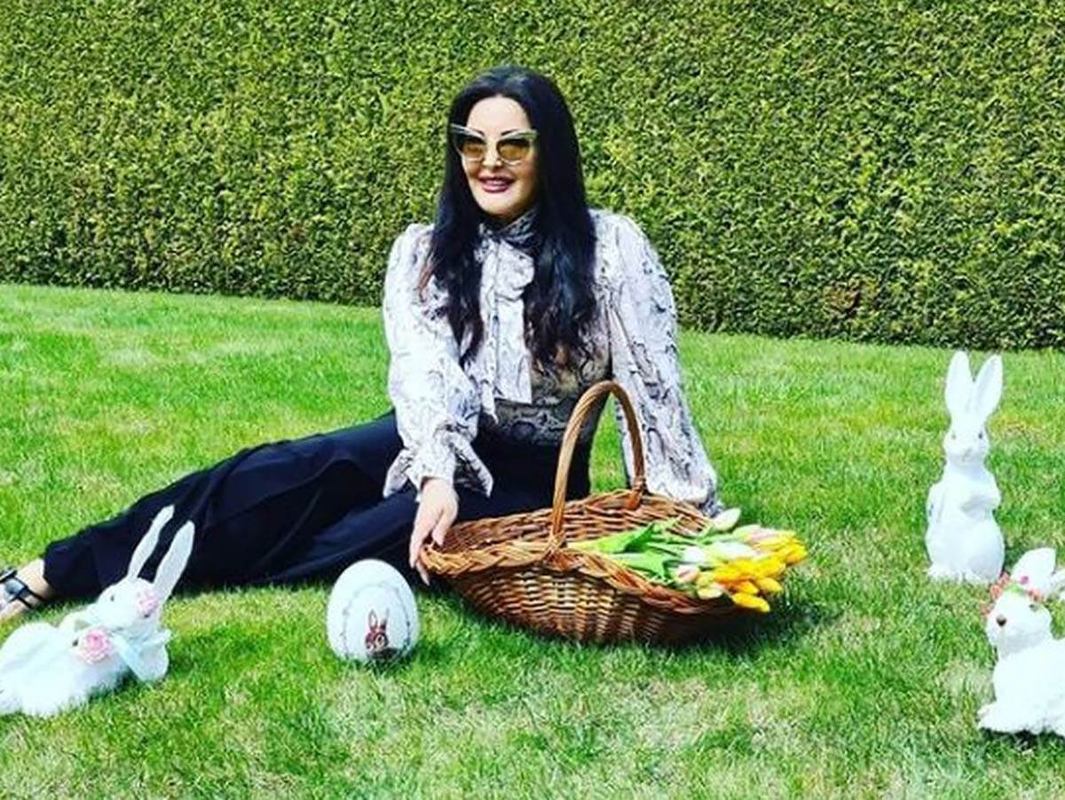 Dragana Mirković dekorisala dvorac | Mondo