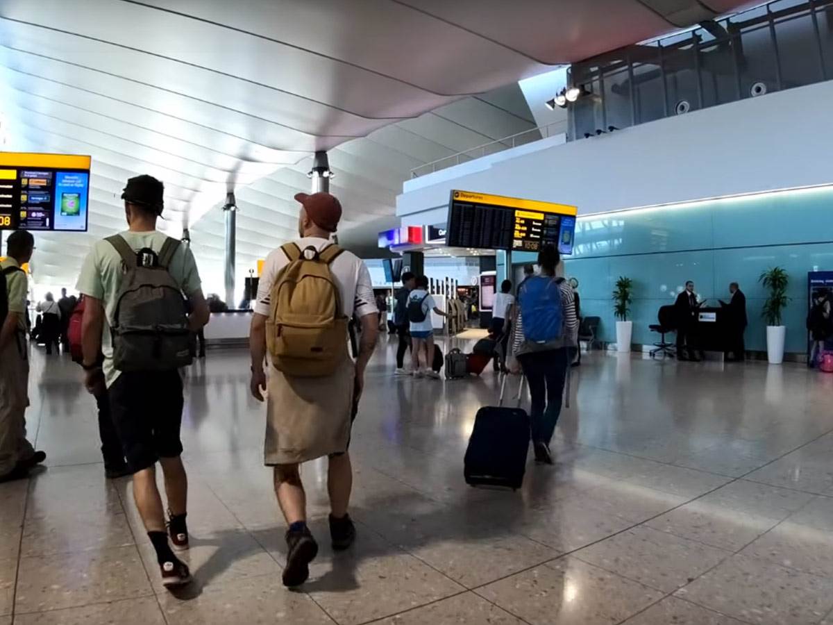 Kazna za putovanje sa lažnim dizajnerskim torbama | Mondo