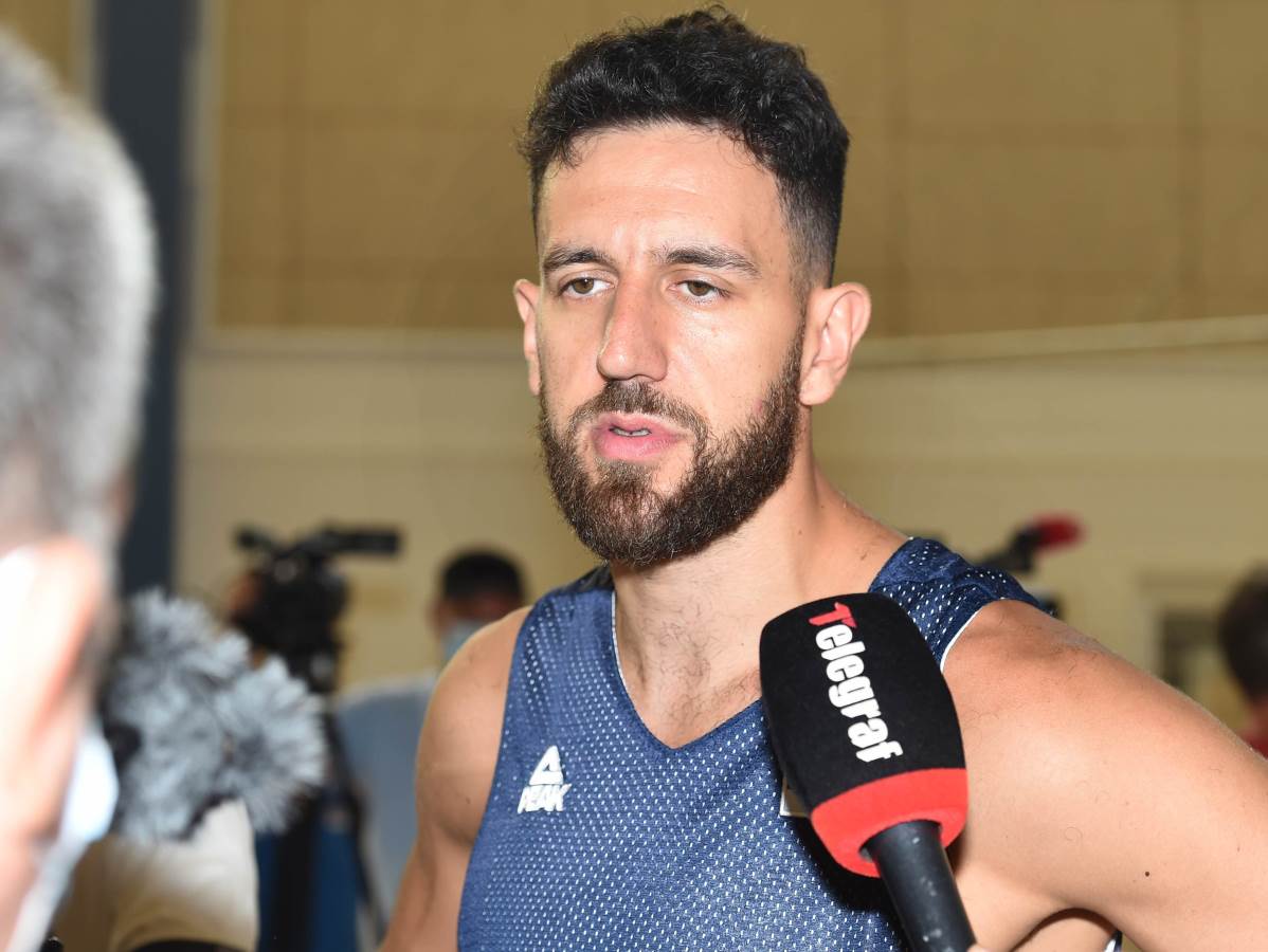 Vasilije Micić sa reprezentacijom Srbije | Mondo TV