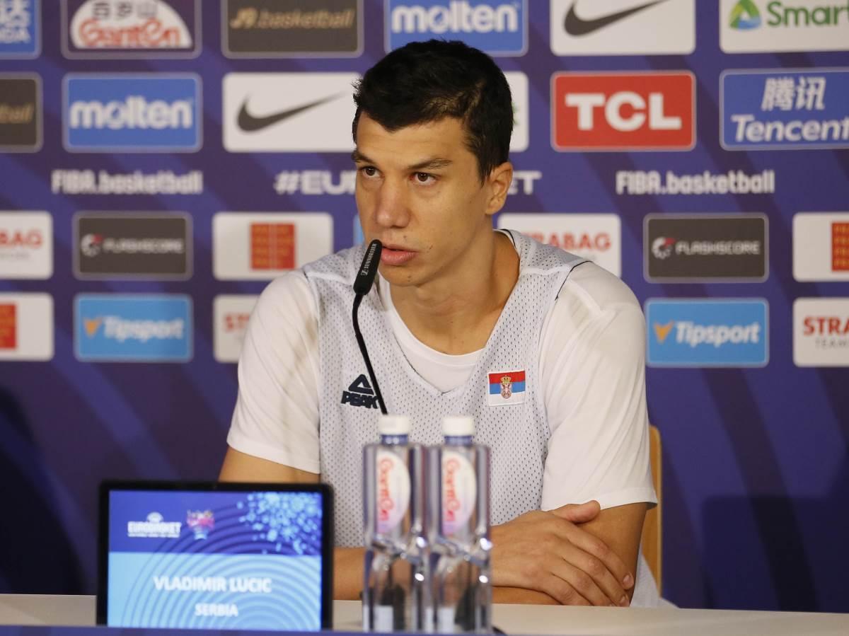 Vladimir Lučić rekao da Srbiji ne pada na pamet da kalkuliše | Mondo