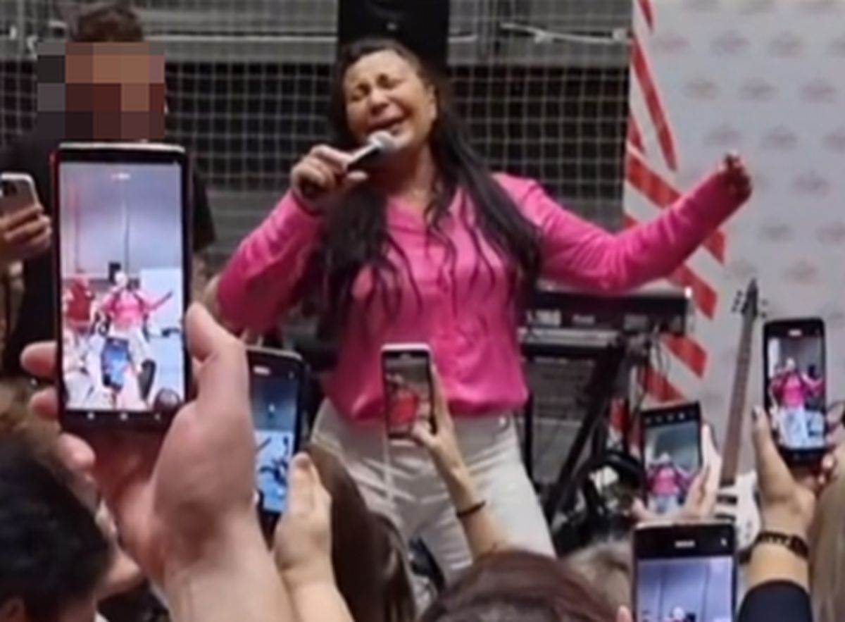 Stoja Novaković u bikiniju | Mondo