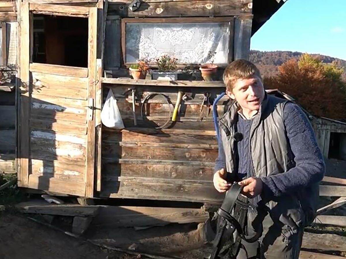 Gorštak Dane se priprema za zimu na Goliji | Mondo