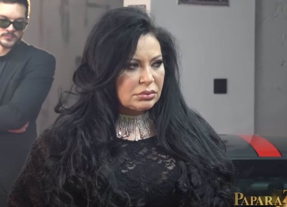 Stoja isprozivala kolege sa estrade | Mondo