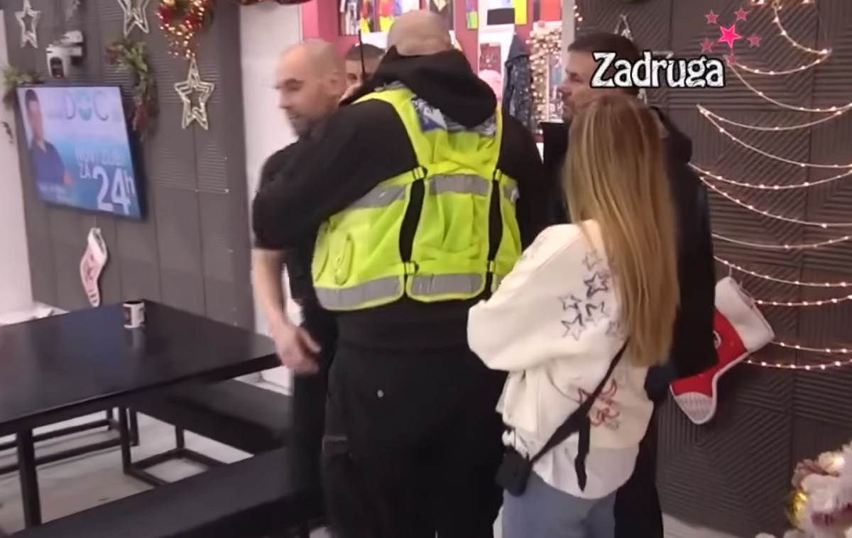 Zvezdan Slavnić i Ana svađa Zadruga | Mondo