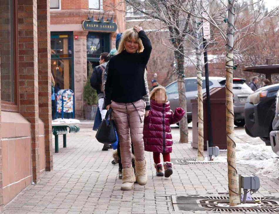 Goldi Hon i Kurt Rasel vodili ljubav, policija im upala u sobu | Mondo