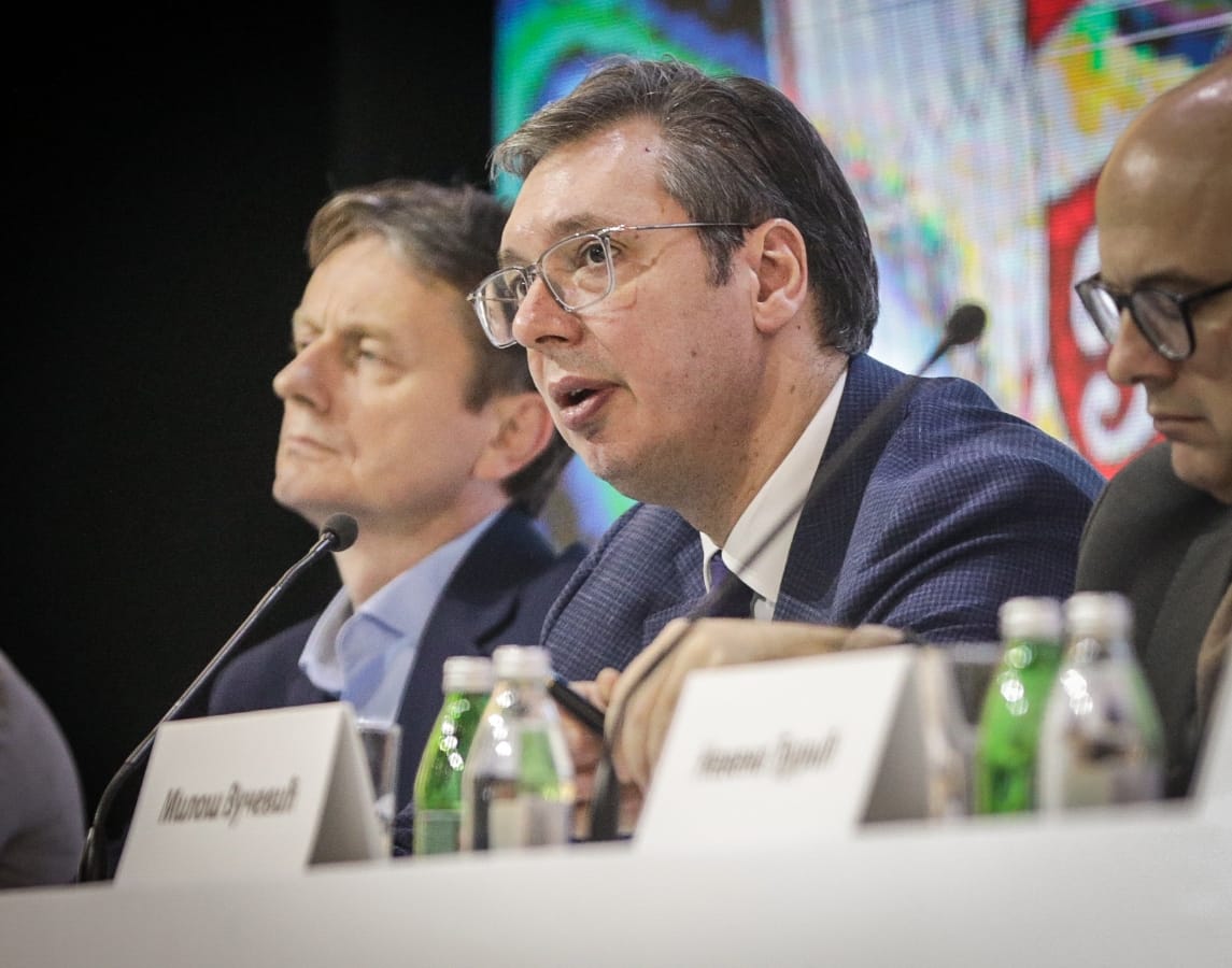 U toku sastanak vrha Srpske napredne stranke! Prisutan i Aleksandar ...