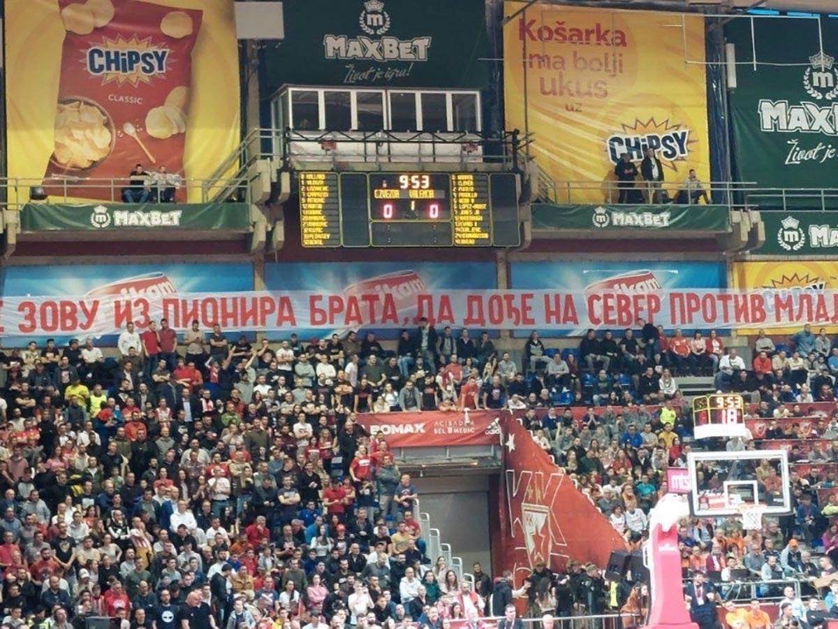 Navijači Crvene zvezde zovu publiku na meč fudbalera | Mondo