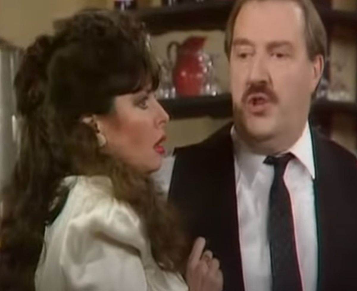 Kako danas izgleda Ivet iz serije Alo alo | Mondo