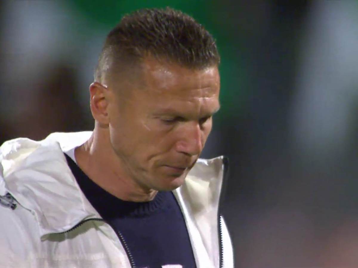 Trener Zvezde Barak Bahar zaplakao zbog navijača Makabija | Mondo