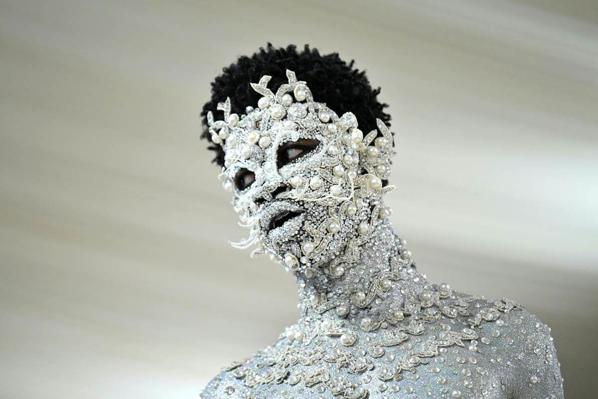 Reper Lil Nas u tangama i štiklama na Met Gali 2023 | Mondo