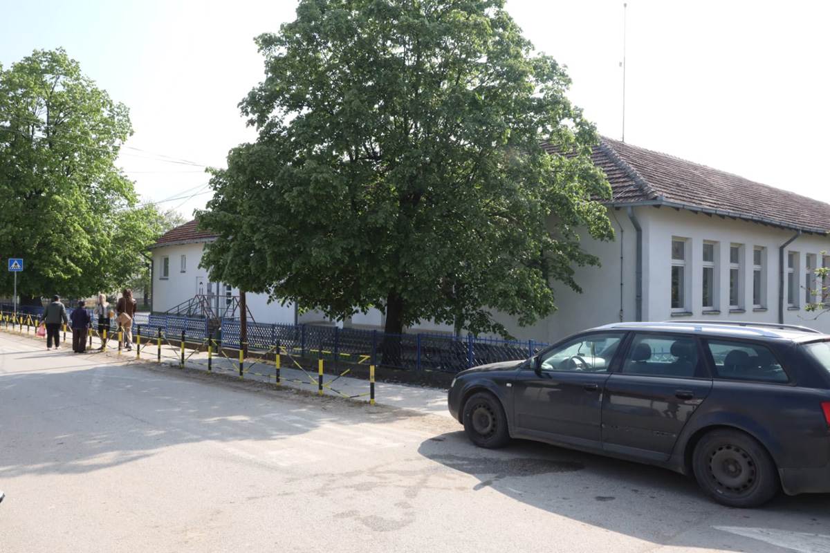 Meštani Malog Orašja kod Mladenovca o ubici | Mondo