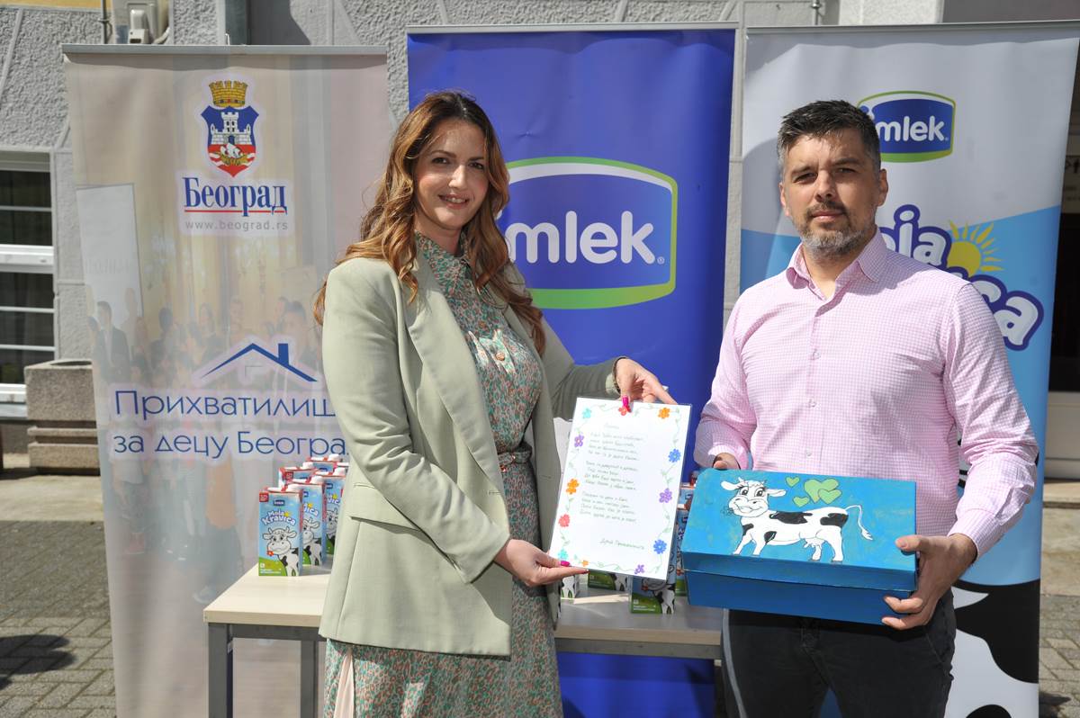 Prva u nizu donacija od 12 tona mleka za decu bez rodite | Mondo