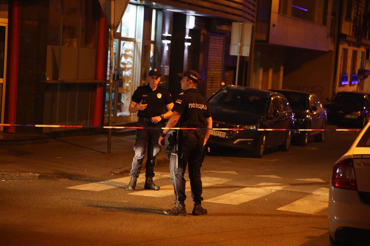 Ko je čovek koji je hteo da izvrši samoubistvo na Autokomandi | Mondo