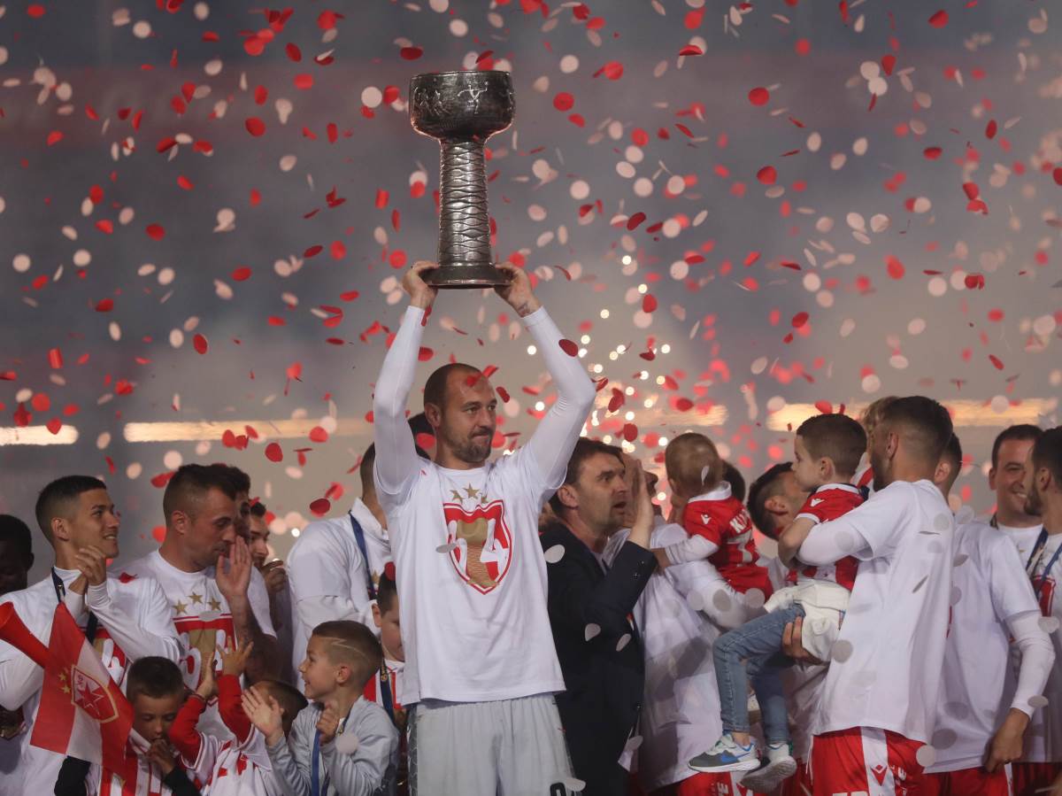 Miloš Milojević oproštaj od Crvene zvezde | Mondo