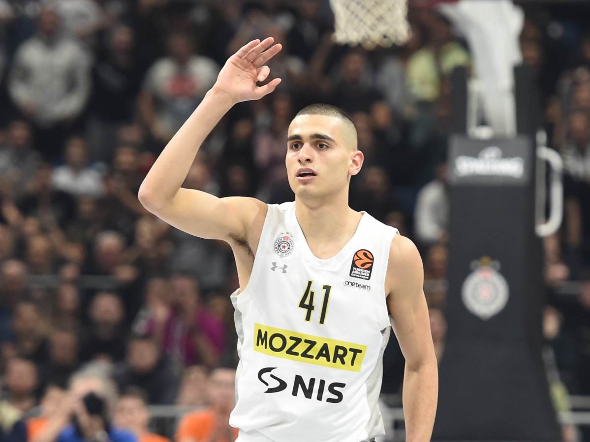 Jam Madar zvanično u Fenerbahčeu | Mondo