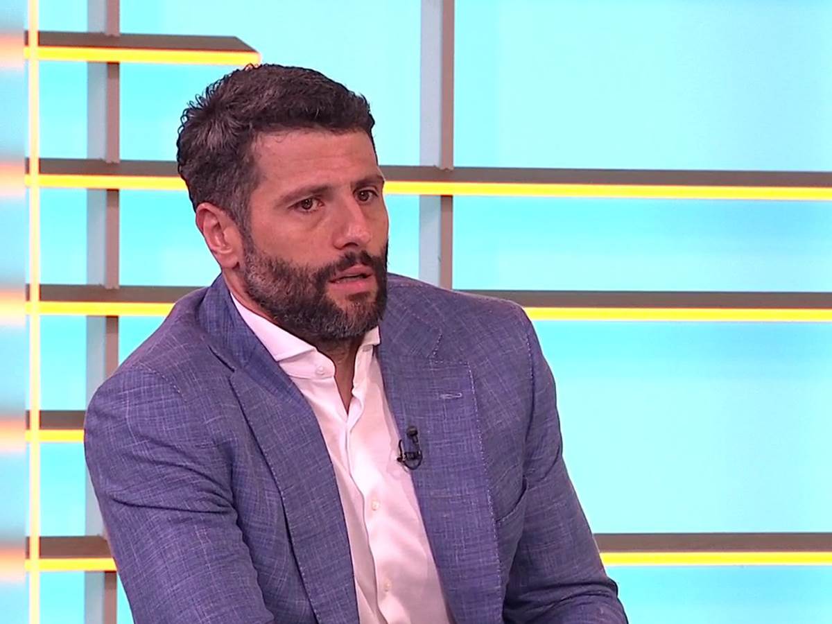 Aleksandar Šapić o informacionim tablama na stajalištima u Beogradu | Mondo