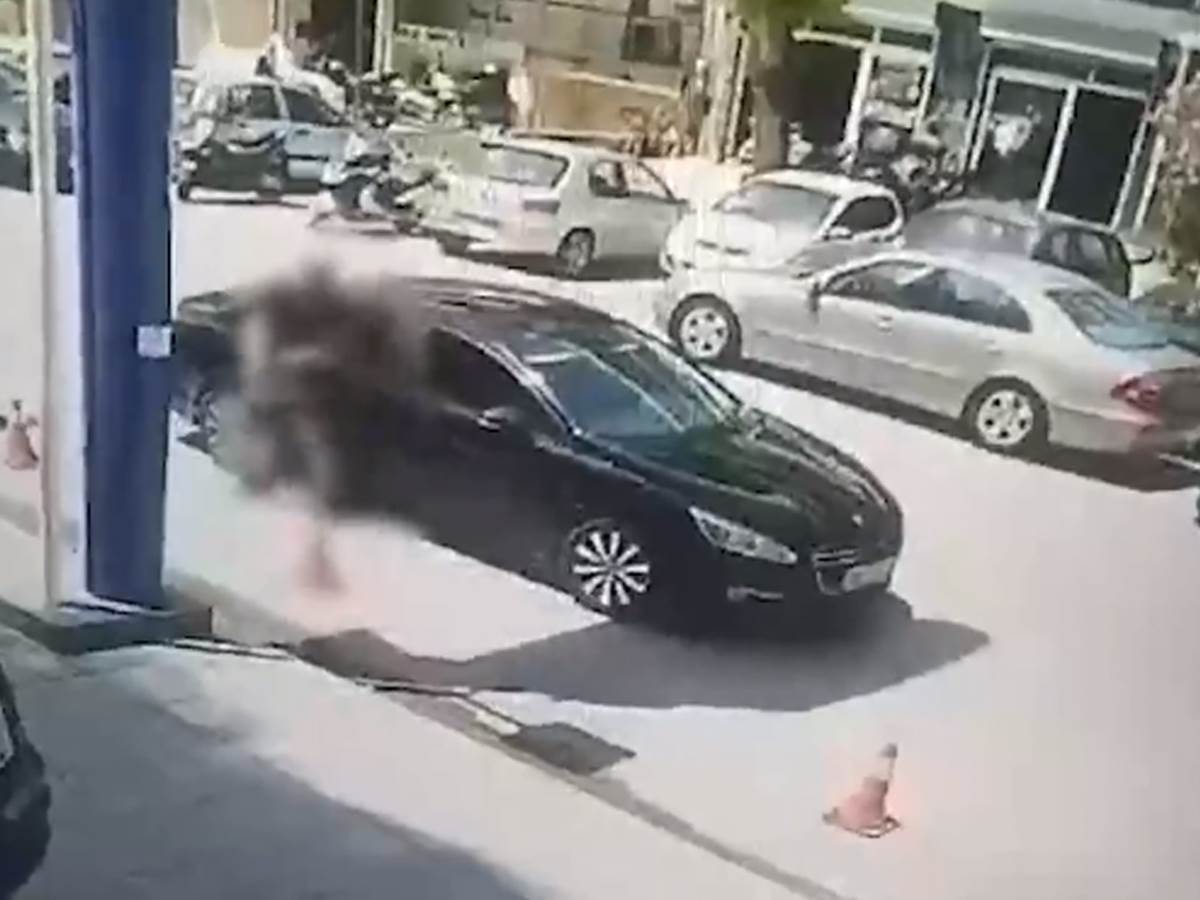 Pucao u muškarca iz kola u Solunu | Mondo