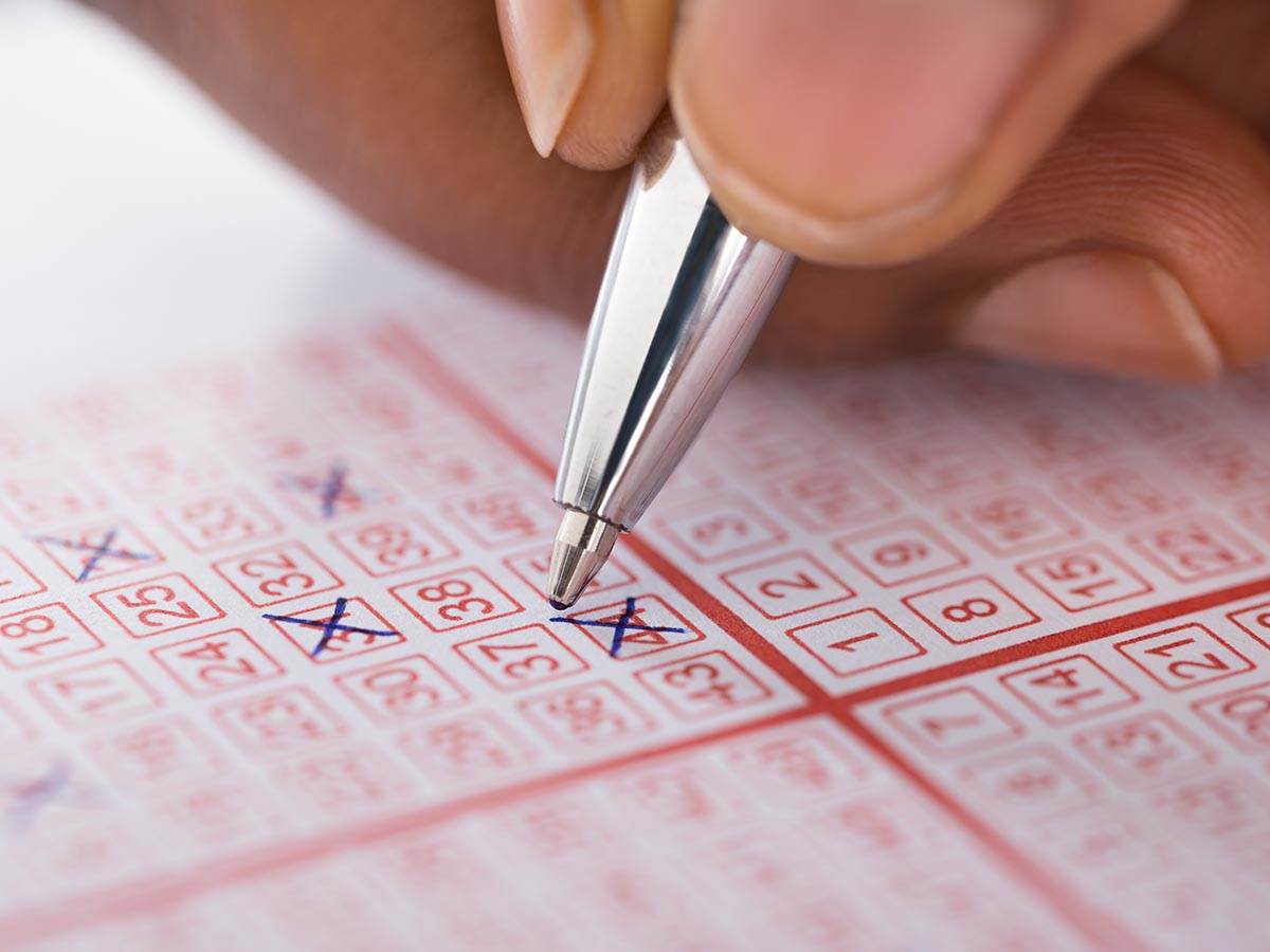 Žena našla loto listić od pre 3 godine | Mondo