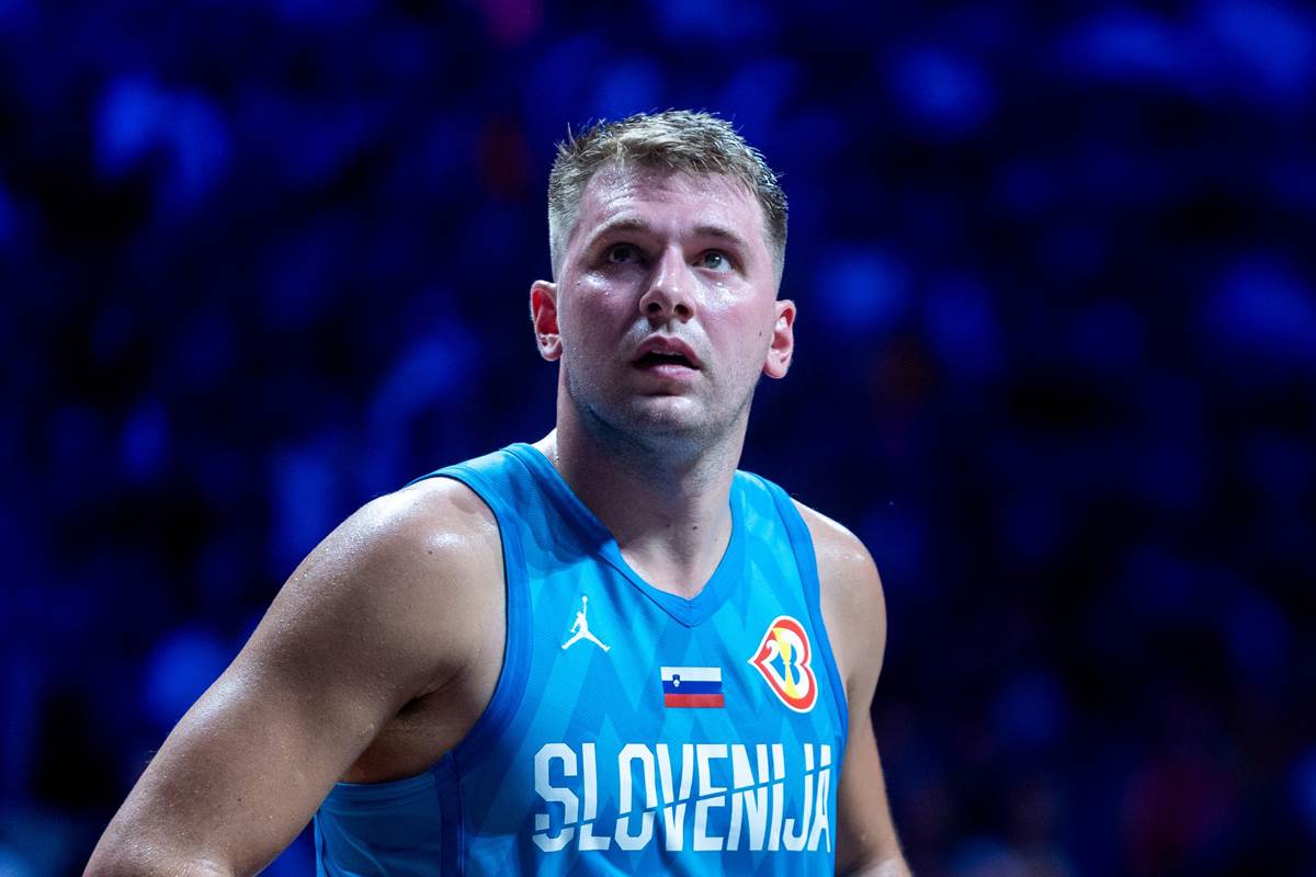 Luka Dončić video projektil Severne Koreje | Mondo