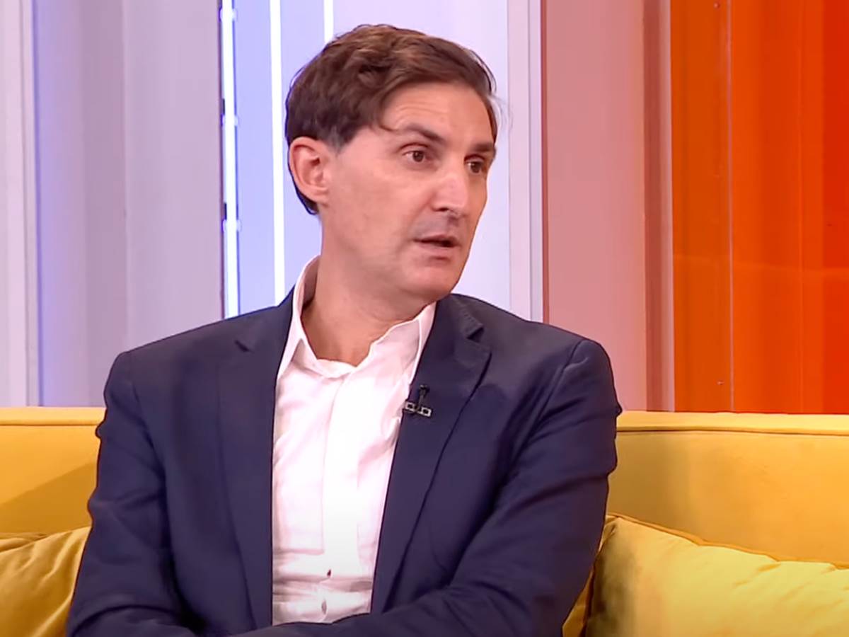 Dr Dejan Čubrilo otkriva kako hrana utiče na hormone | Mondo