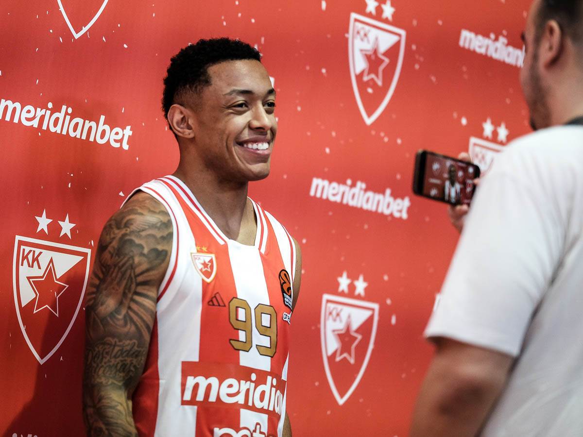 Jago dos Santos MONDO intervju o Crvenoj zvezdi | Mondo