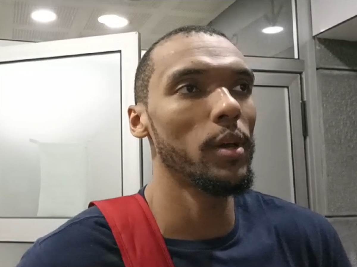 Džoel Bolomboj o šutu za tri poena Crvene zvezde | Mondo