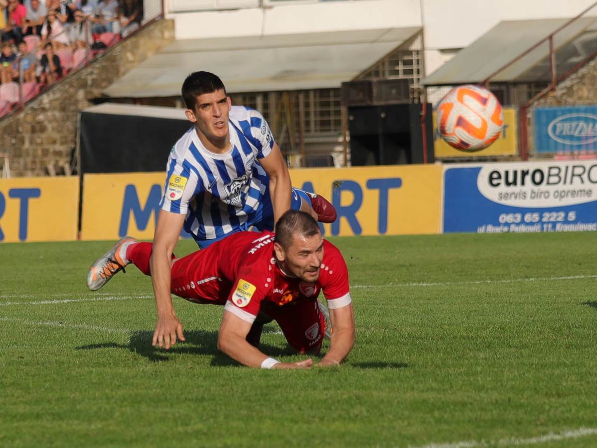 Slobodan Rubežić igra za Crnu Goru protiv Srbije | Mondo