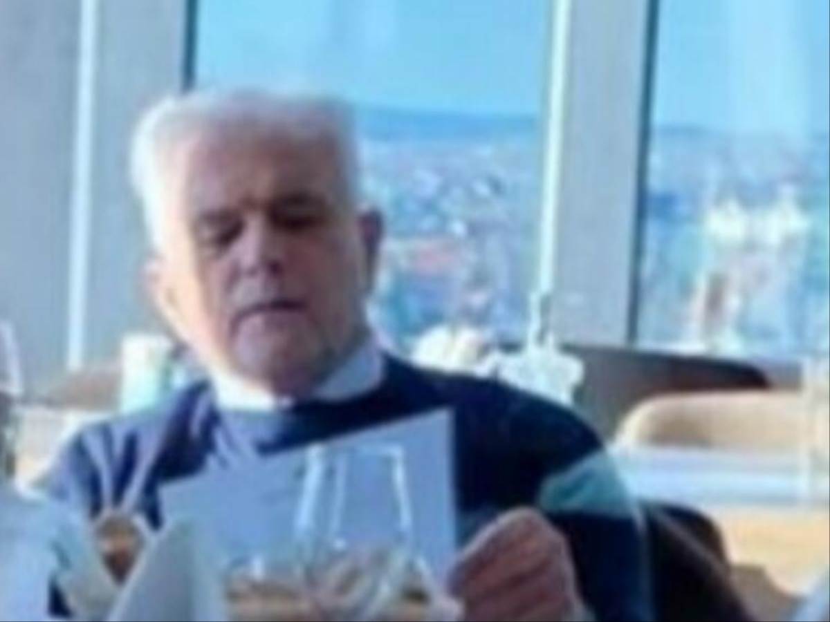 Stanje Radomana Božovića koji je pao sa 4 metra | Mondo