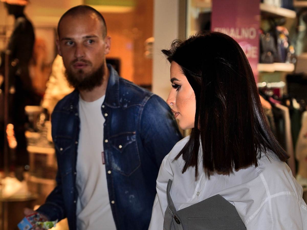 Ana Rajković dobila uvredljivu poruku na Instagramu | Mondo