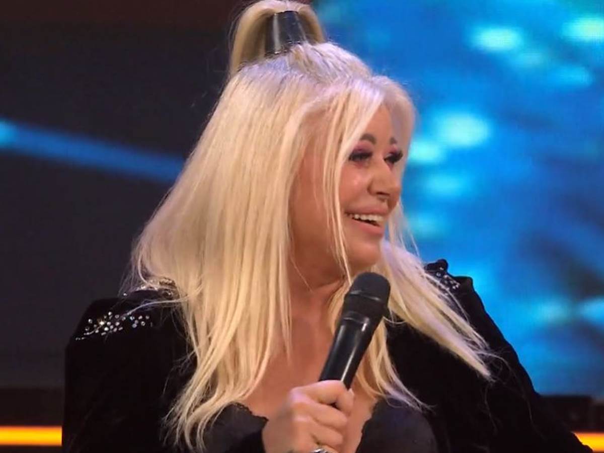 Zorana Pavić otkrila da su gazde na nastupu pevačicama nudile šerpe ...