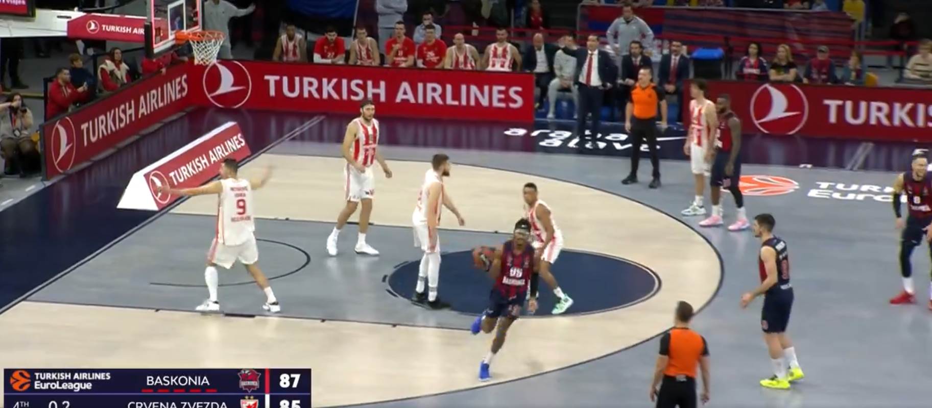 Zvezda izgubila od Baskonije, Čima Moneke namerno promašio slobodn ...