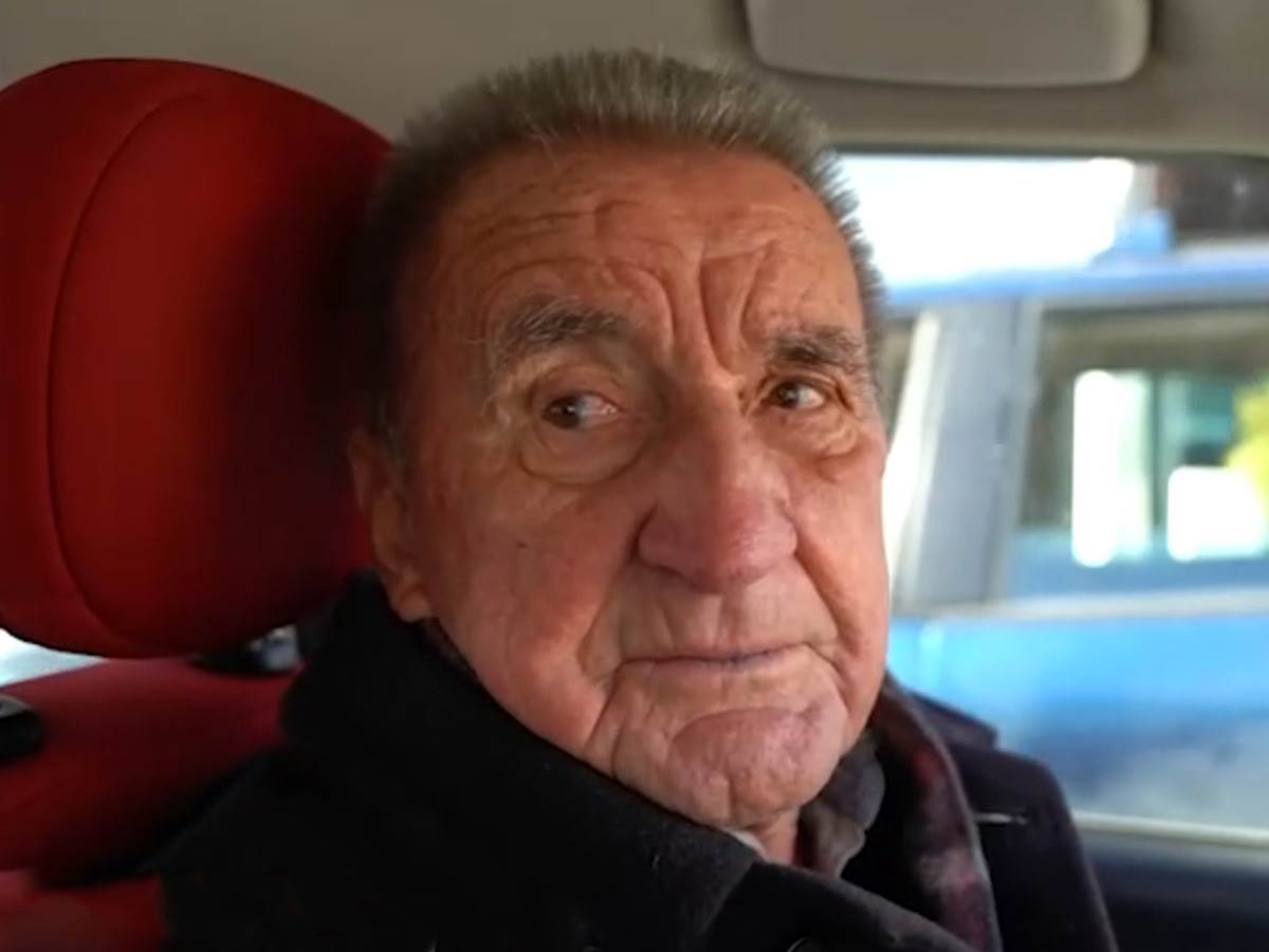 Miloš je najstariji vozač u Srbiji i ima 94 godine | Mondo