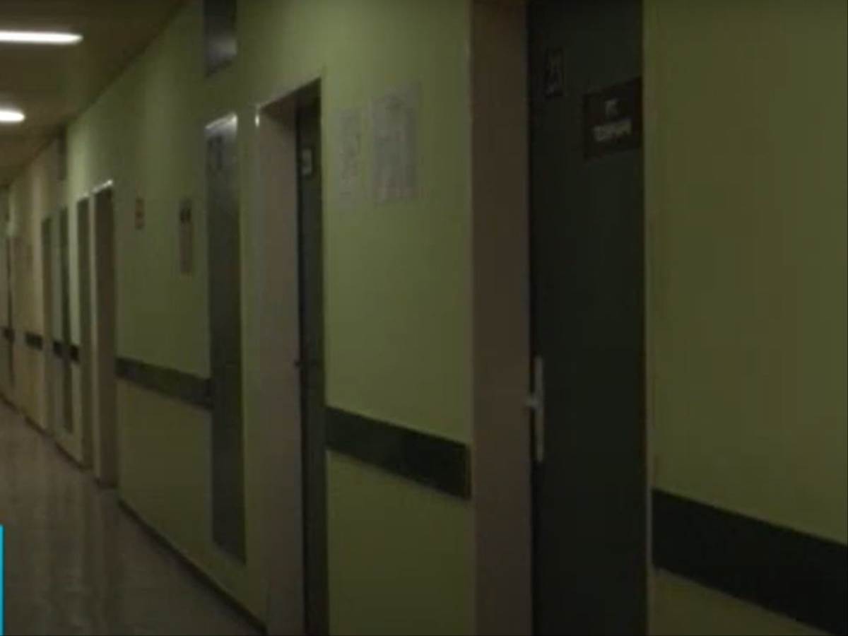 Doktor optužen za smrt bebe u Sremskoj Mitrovici otišao u policiju | Mondo Doktor optužen za smrt bebe u Sremskoj Mitrovici otišao u policiju | Mondo