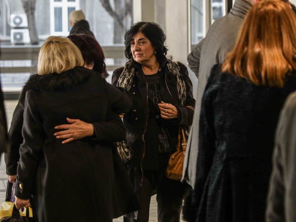 Rasplakali se roditelji dečaka ubice iz Ribnikara | Mondo