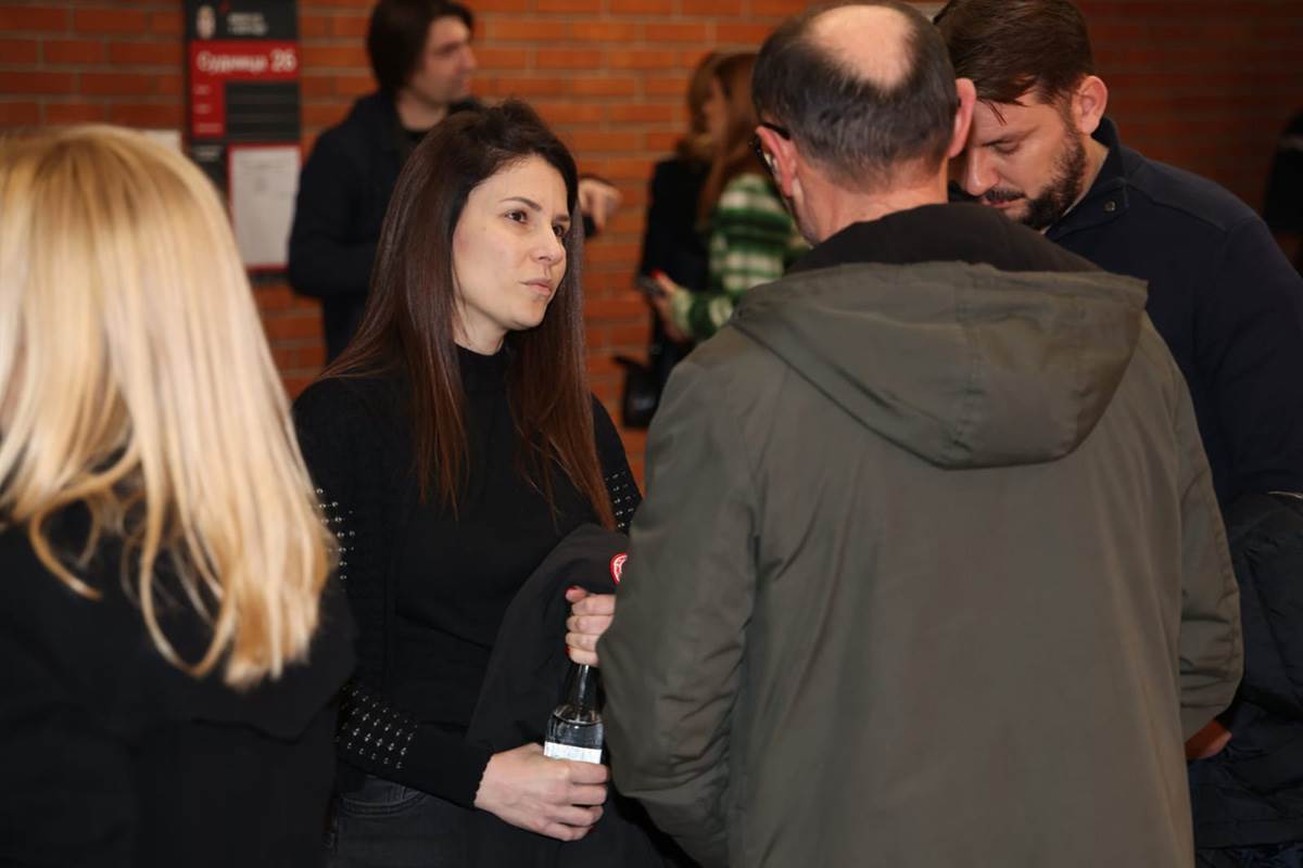 Svedočenje oca ubijene devojčice u Ribnikaru | Mondo