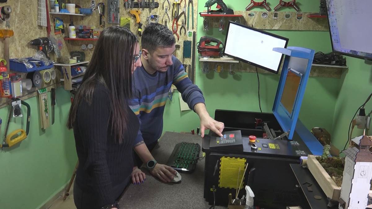 Emir i Dženana završili fakultete pa se vratili u rodni grad Priboj i ...