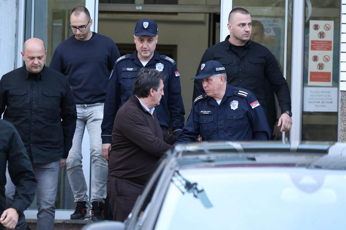 Oglasiće se ministar Gašić zbog ubistva Danke | Mondo