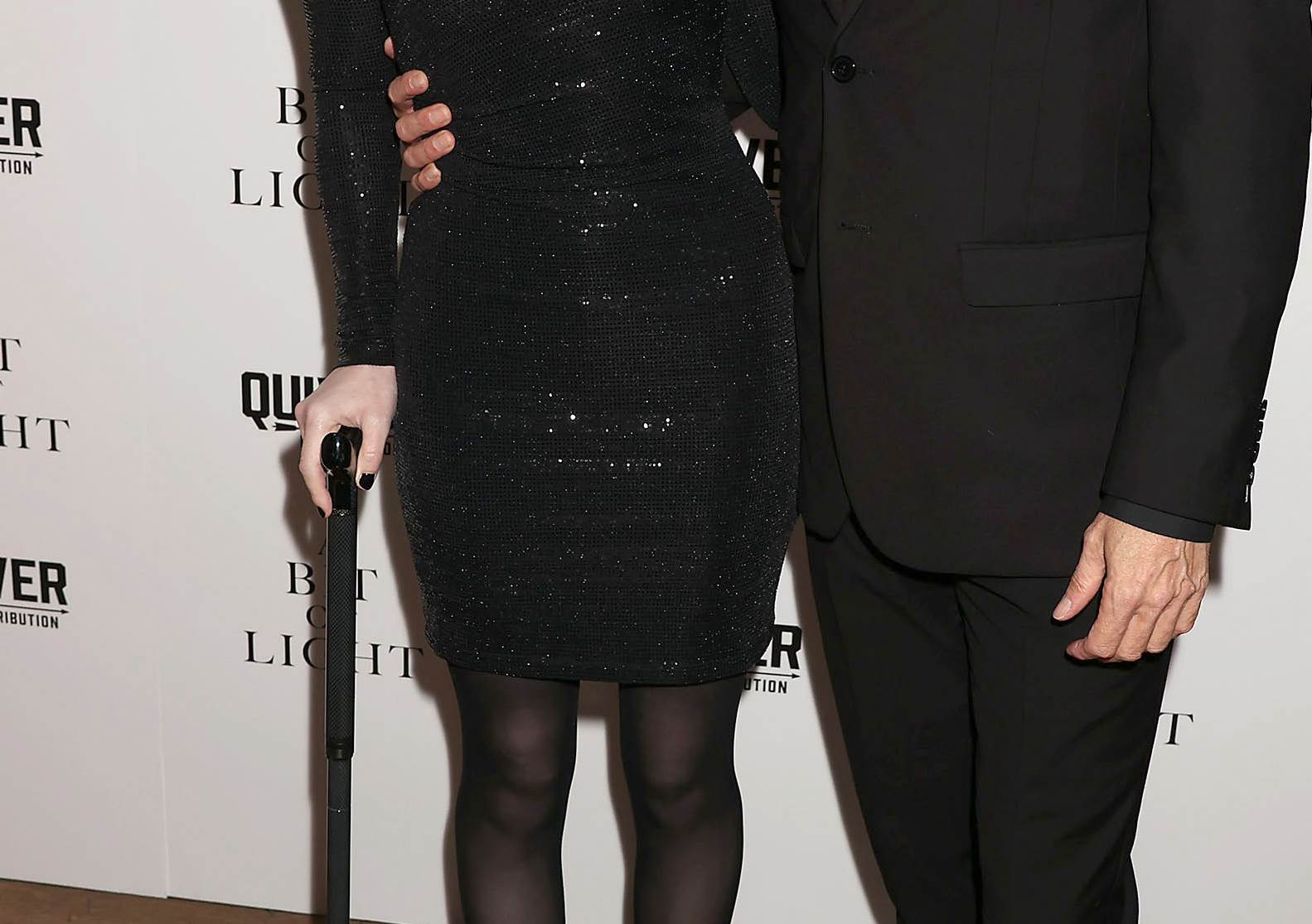 Glumica Ana Pakvin sa štapom na crvenom tepihu | Mondo