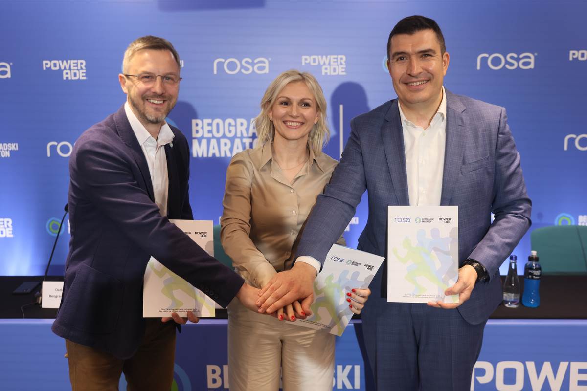 POWERADE I ROSA VODA U MISIJI OSVEŽENJA TRKAČA | Mondo