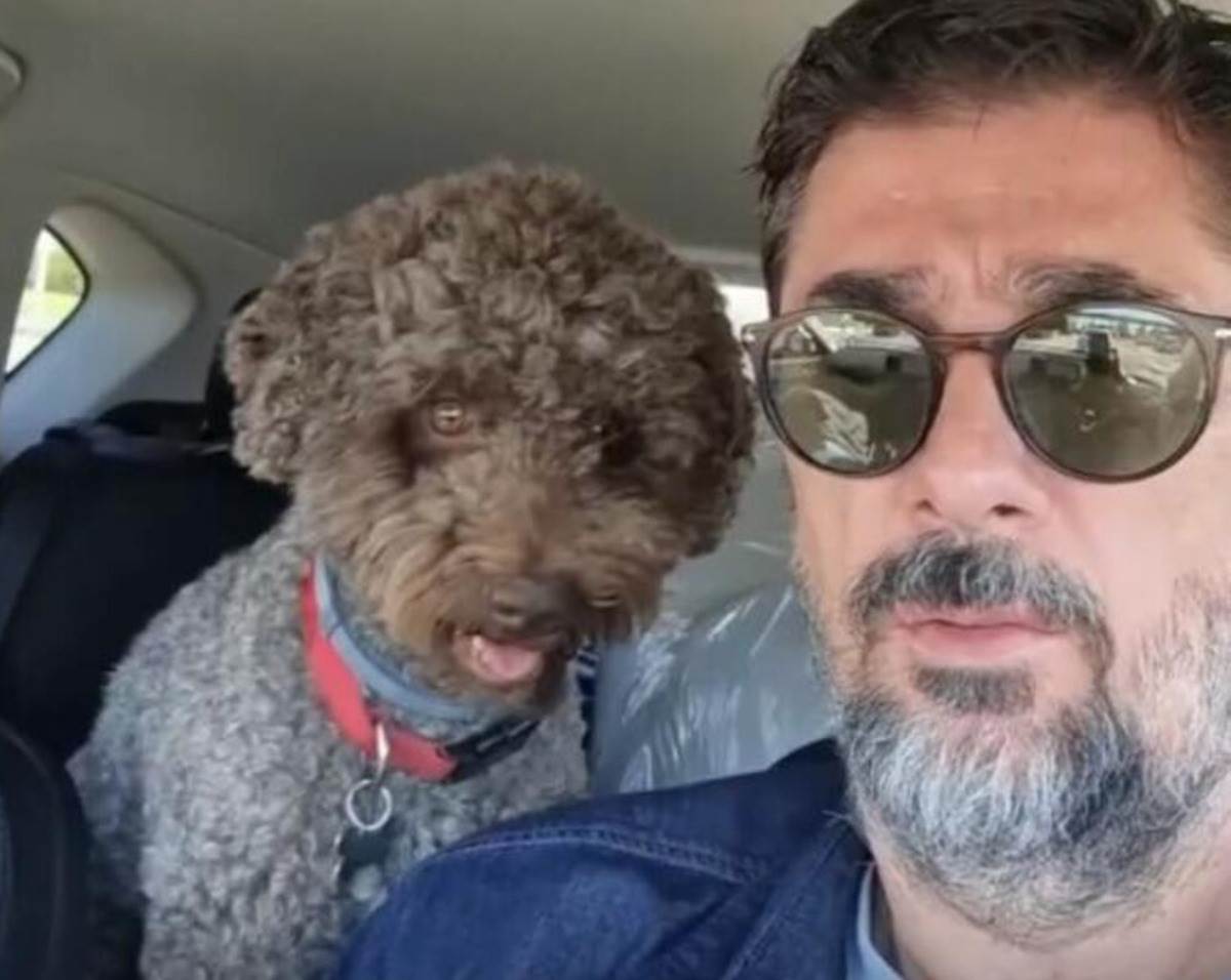 Vojin Ćetković sa psom | Mondo