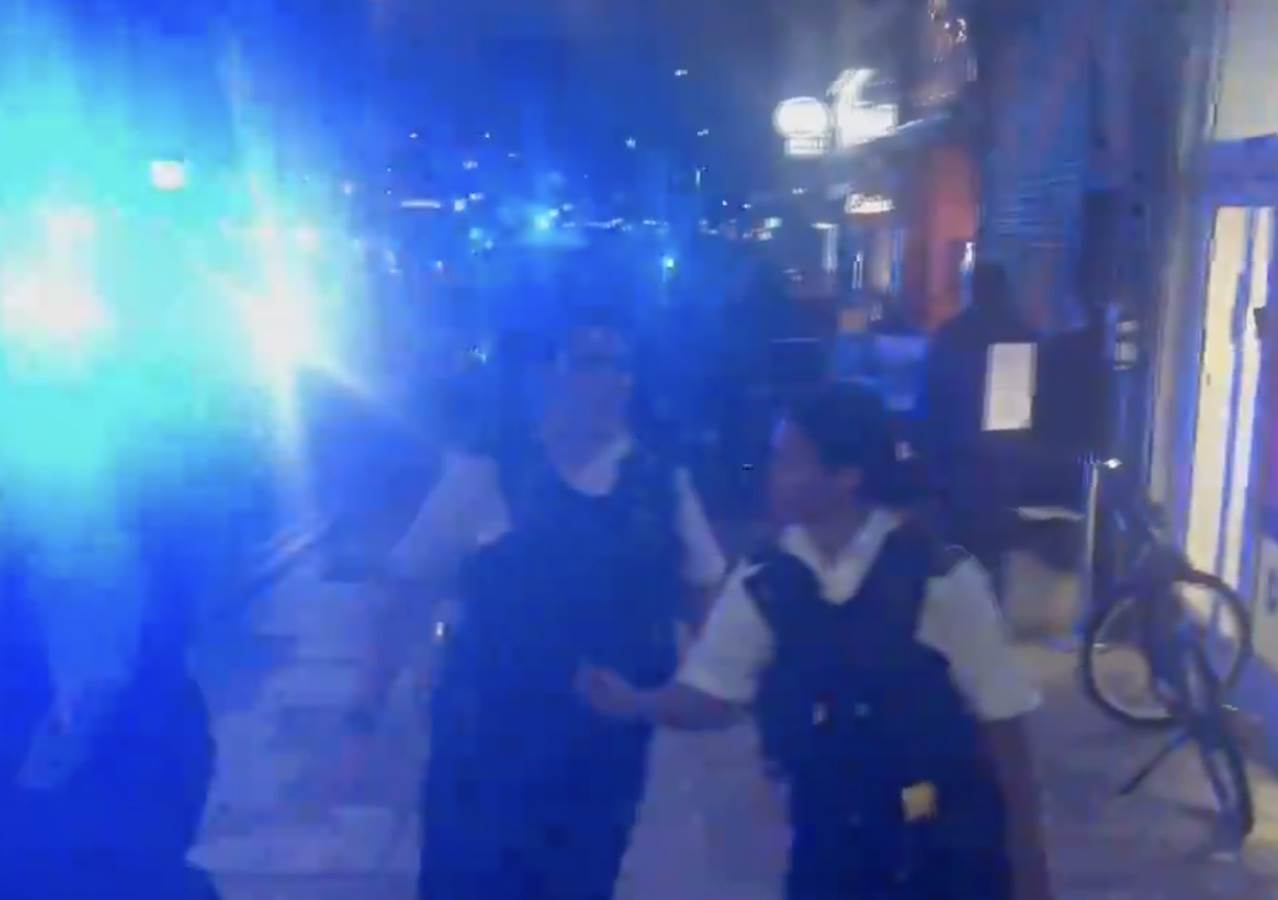 Pucnjava u Londonu ranjeno četvoro ispred restorana | Mondo