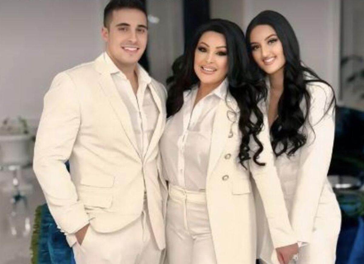 Dragana Mirković čestitala ćerki rođendan | Mondo