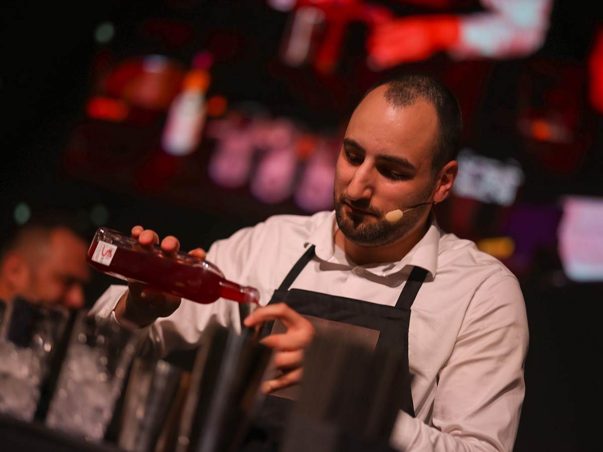 KAKO NAPRAVITI NAJLEPŠI KOKTEL PITALI SMO POBEDNIKA OVOGODIŠNJEG ...