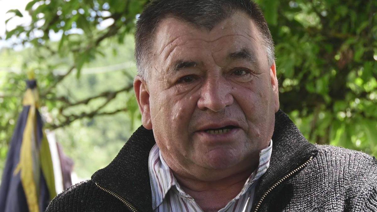 Gojka pregazio traktor i pao je sa 10 metara ali je preživeo | Mondo