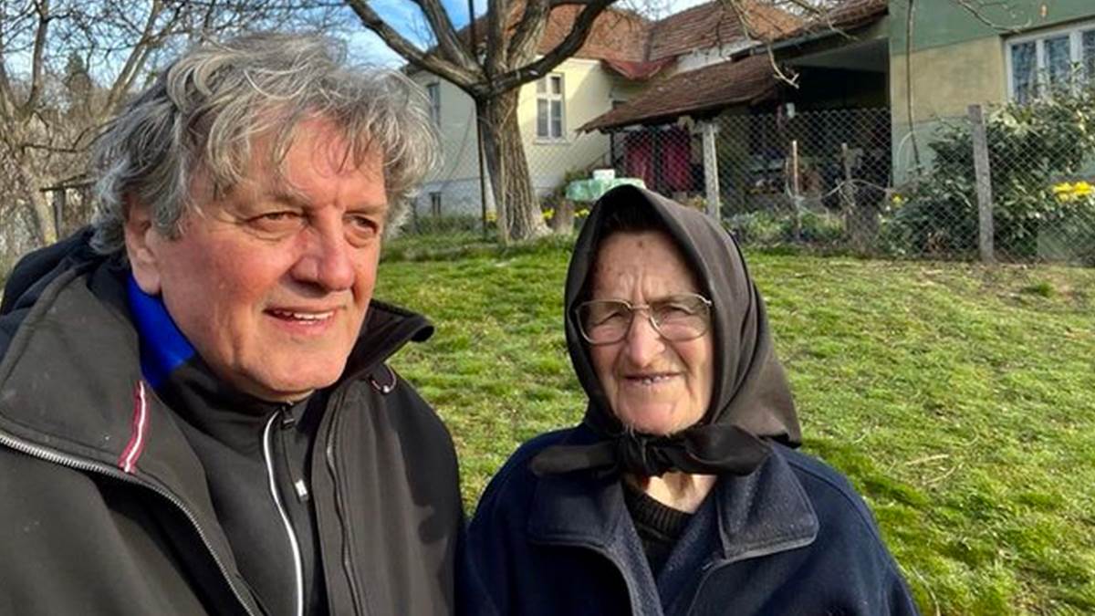 Kako izgleda kuća u kojoj je snimana serija Selo gori, a baba se češlja ...